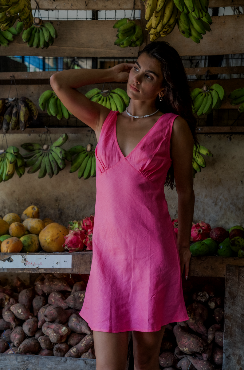 CLEO - HOT PINK – Pops + Co